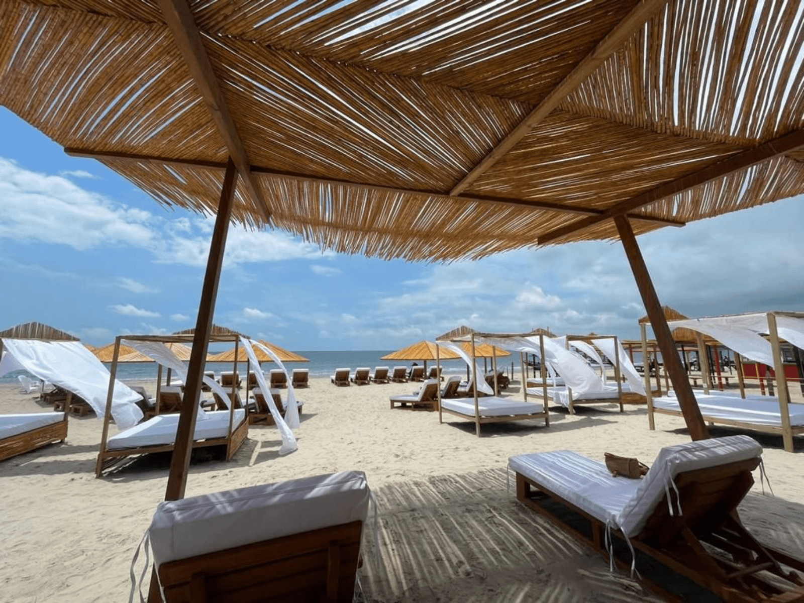 Club de playa ancestral Tierra Bomba | Cartagena Tours